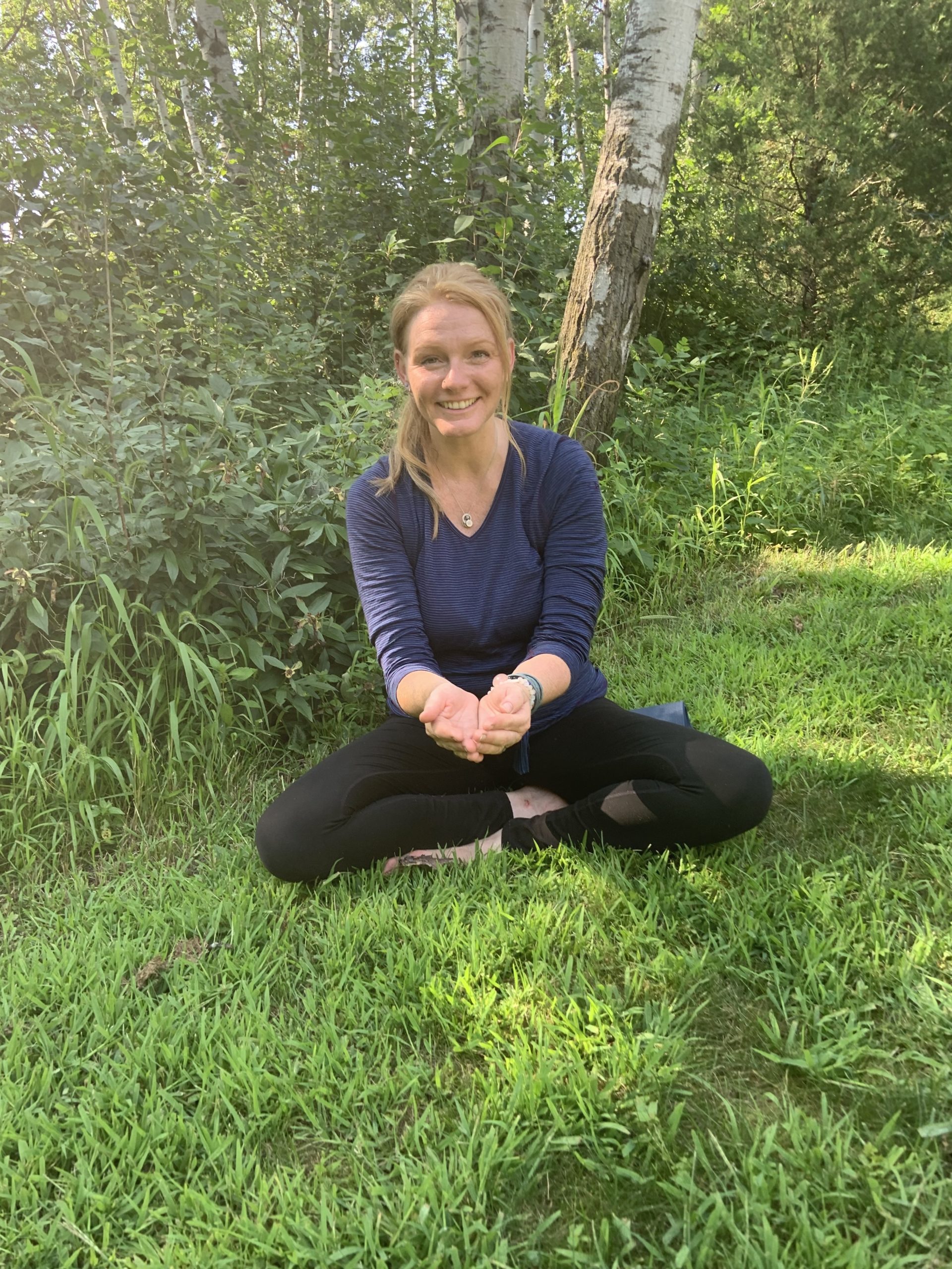 meredyth.yoga - meredyth.yoga